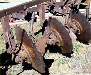 Notched disc blades vs Smooth : Which one is better?